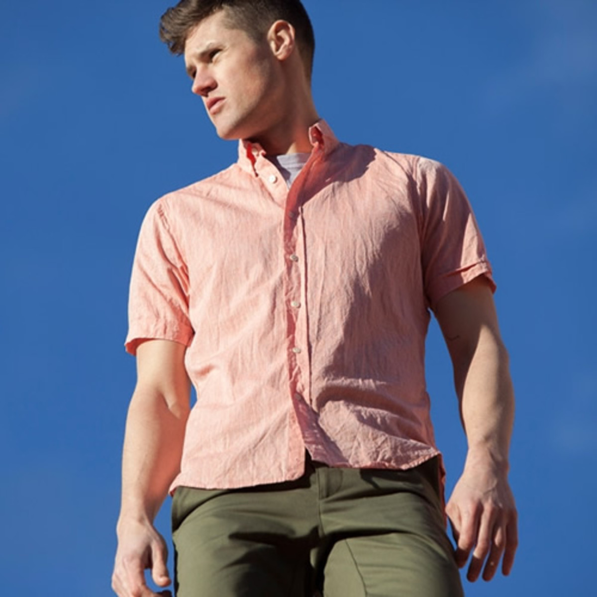 Outlier Mojave Pivot Shirt - Acquire Outlier Mojave Pivot Shirt - Acquire