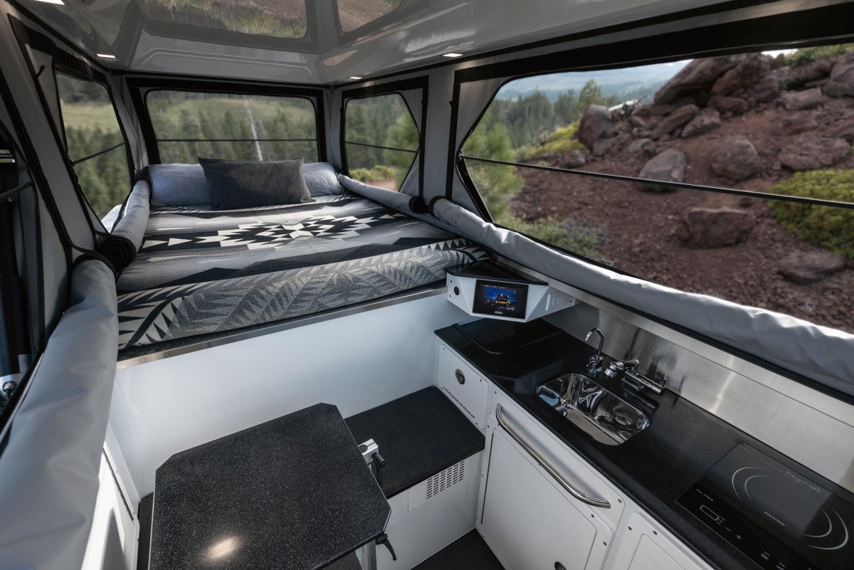 The Gmc Hummer Ev Gets An Official Overlanding Upgrade From Earthcruiser Acquire